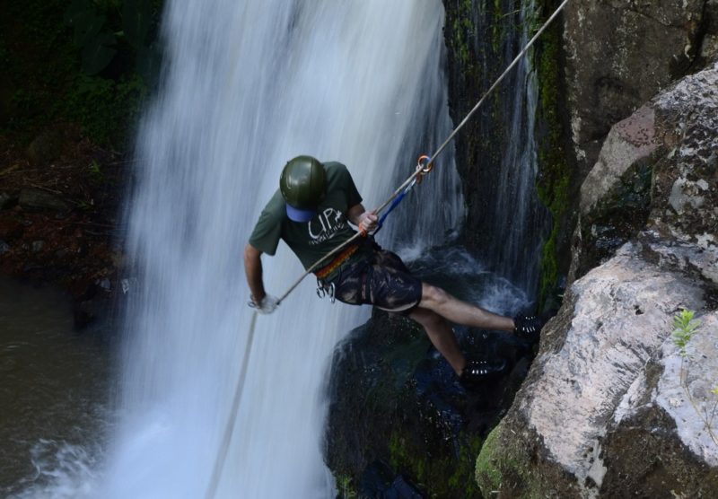 Neighbor Island Waterfall Rappelling | Hawaii Aloha Travel